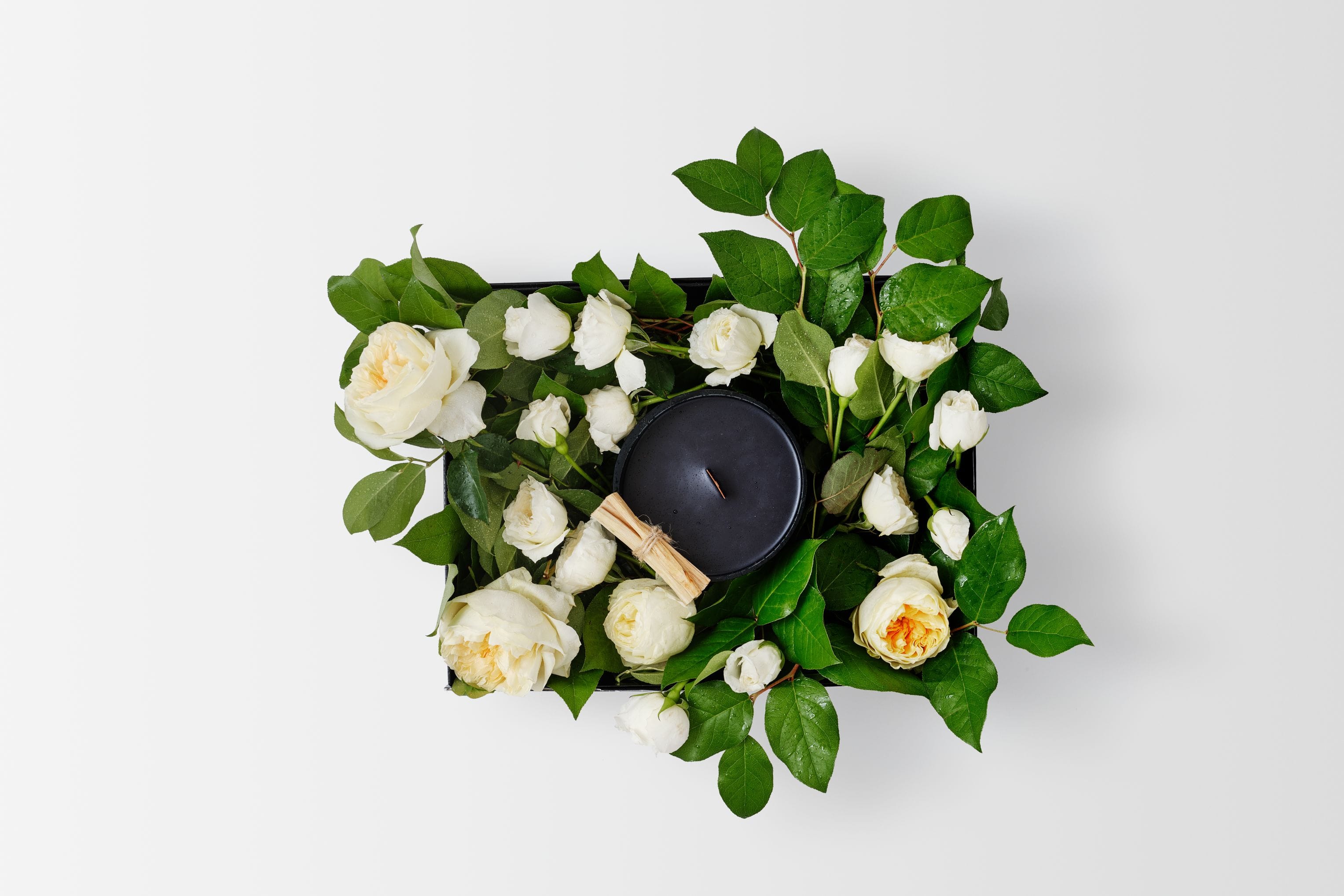 La Vie en Rose Campfire Box | Roses, Gardenias & Candle | High Camp Supply